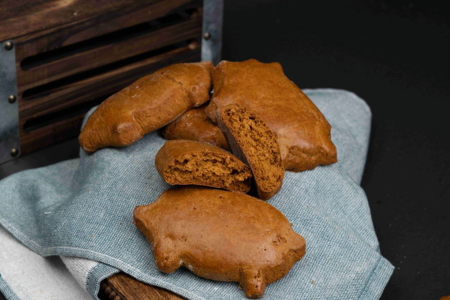 Marranitos (6-piece) – La Hacienda Bakery